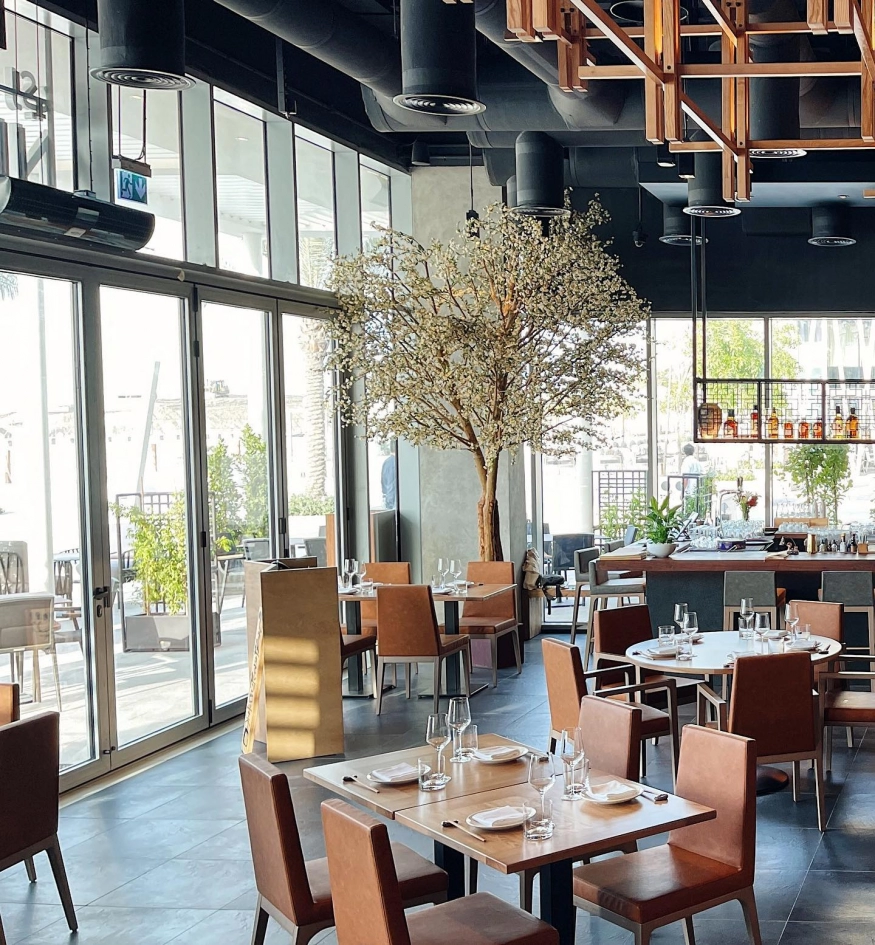 Niri Restaurant & Bar, Saadiyat Island, Abu Dhabi - Menupages.ae