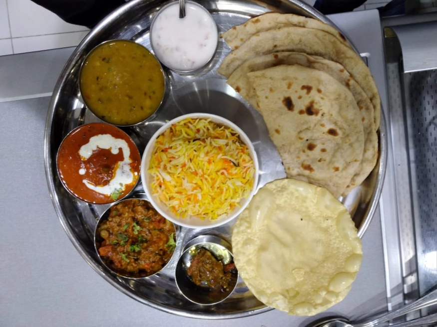 Blue Heron Restaurant, Al Riqqa Suburb, Sharjah - Menupages.ae