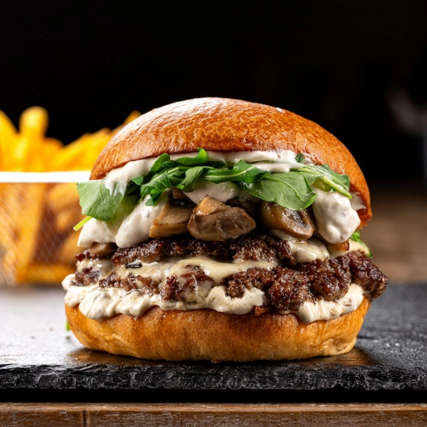 Slate Kitchen & Cafe, Town Square, Dubai - Menupages.ae