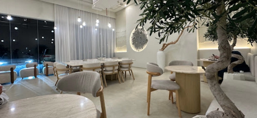Claro Speciality Coffee, University City, Sharjah - Menupages.ae