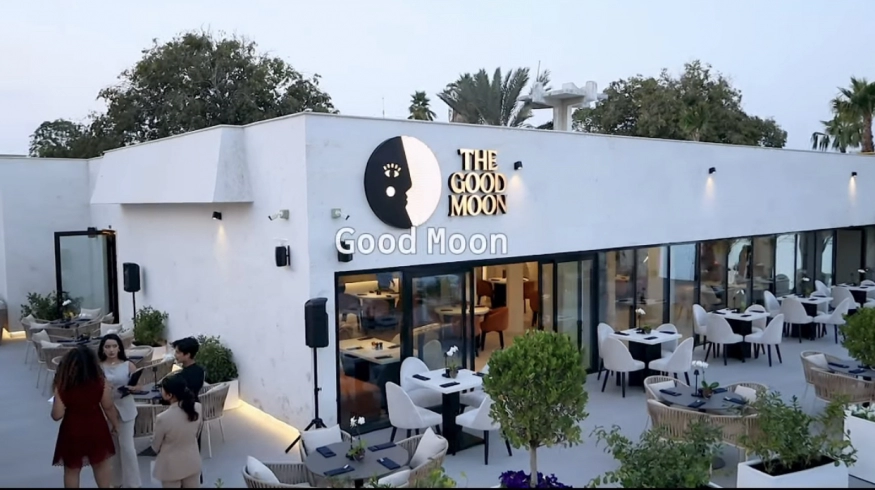 The Good Moon, Jumeirah, Dubai - Menupages.ae