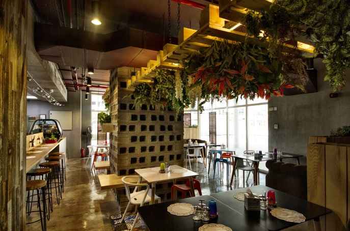 Cafe Isan Restaurant, Jumeirah Lake Towers (JLT), Dubai - menupages.ae