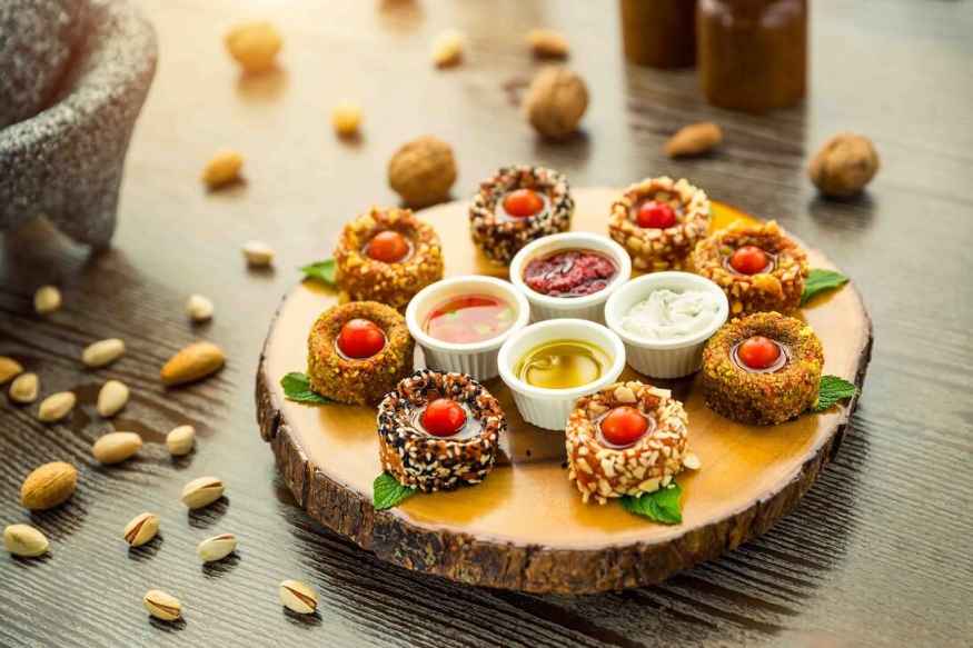 Sultan Saray Restaurant, Sheikh Zayed Rd, Dubai - Menupages.ae